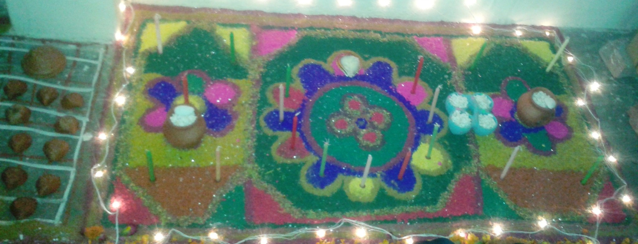 How To Make Rangoli (रंगोली) At Home Step By Step Demonstration ...